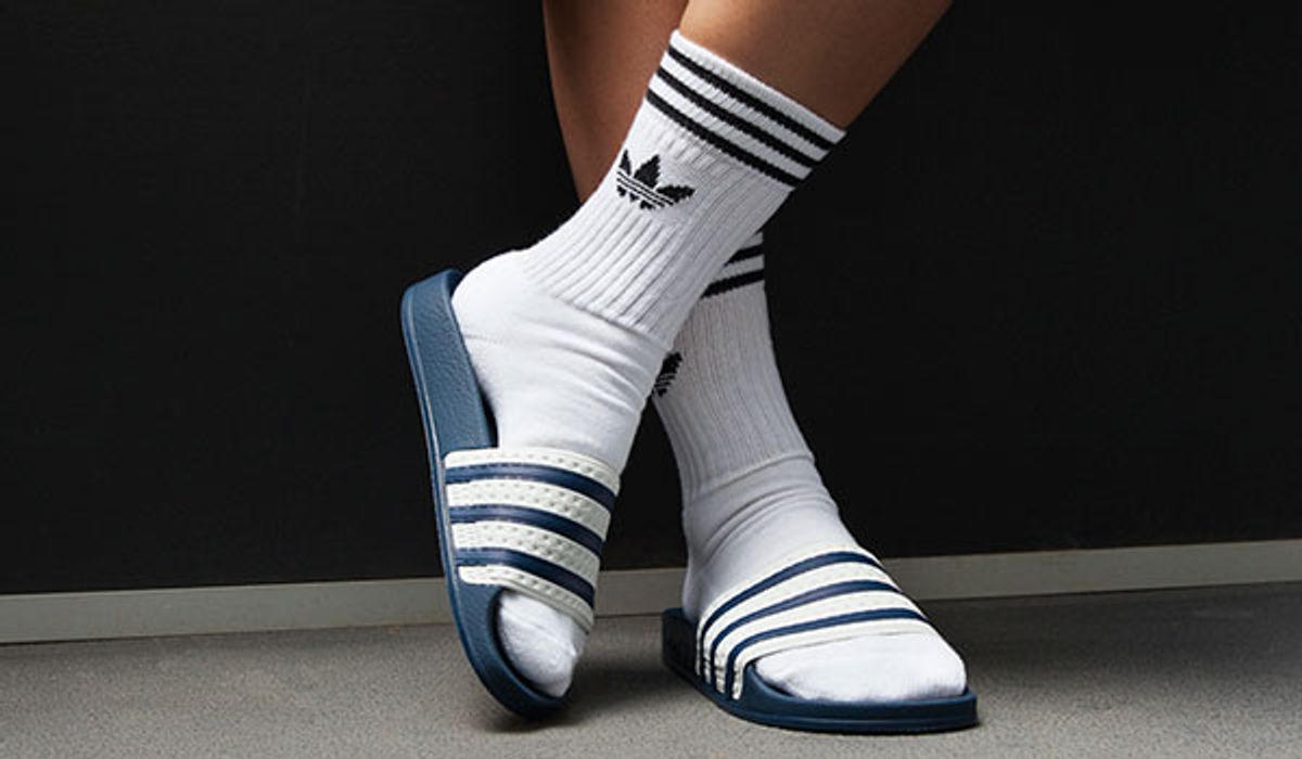 Top 30 mẫu dép Adidas chính hãng nam nữ trendy