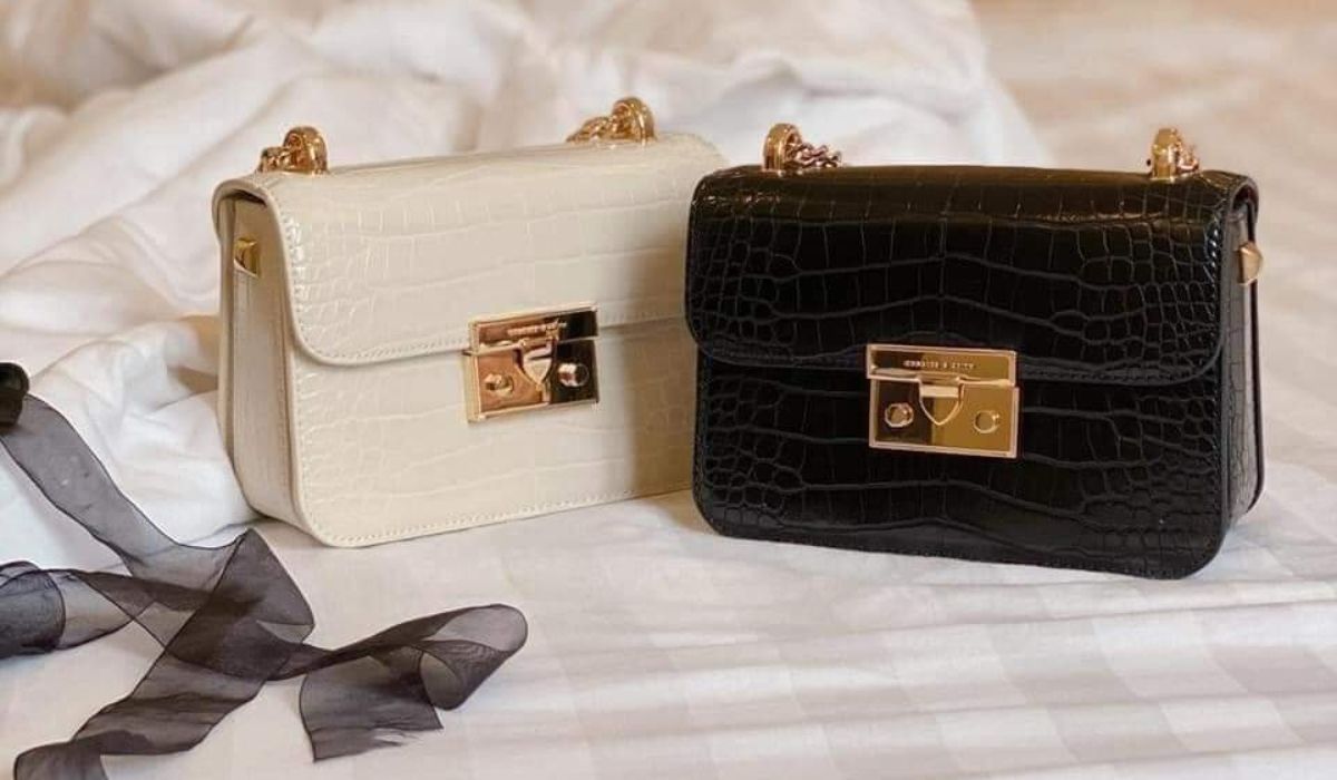 4 mẫu túi Charles & Keith da rắn đẹp và bán chạy cho nữ